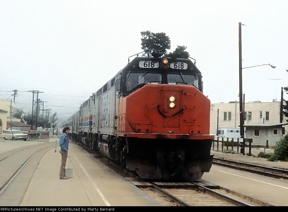 AMTK 618, Tr. 14 The Coast Starlight